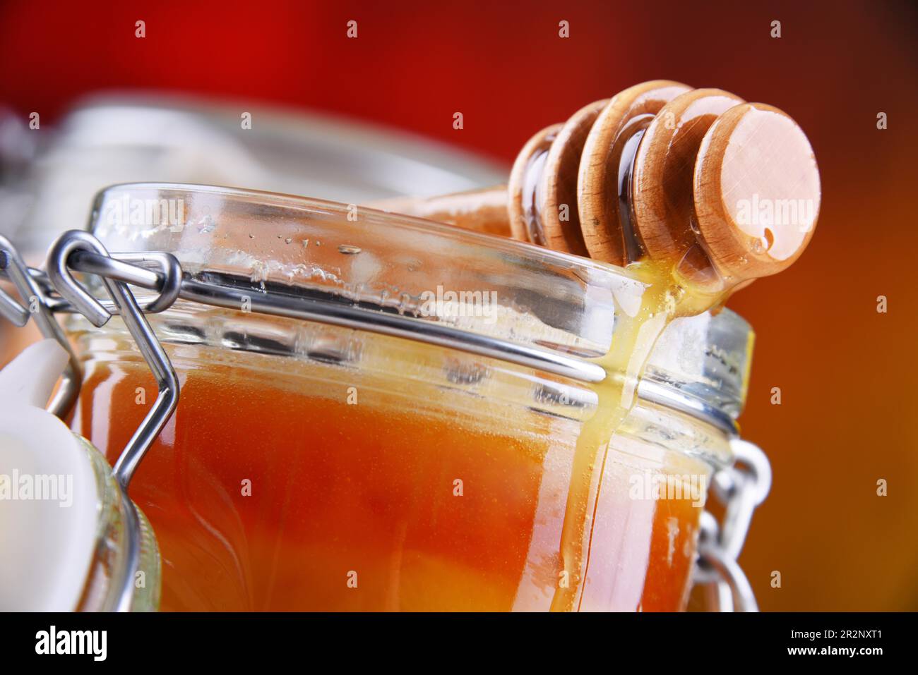 Open jar of honey hi-res stock photography and images - Alamy