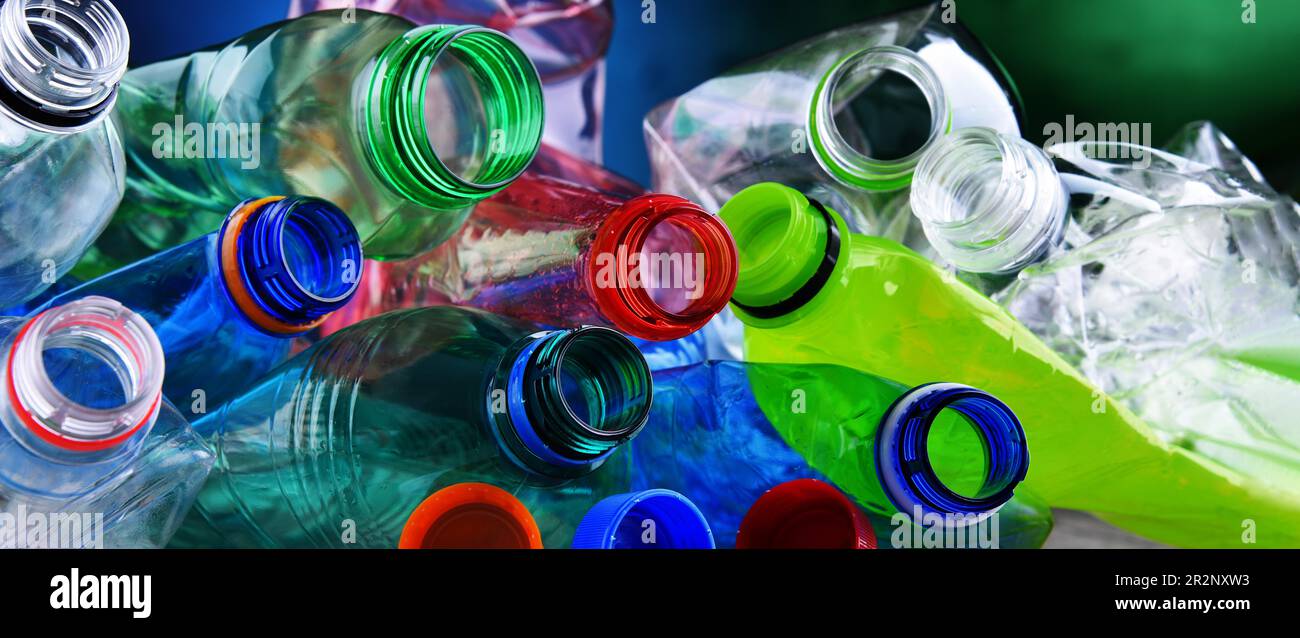 Empty colored carbonated drink bottles. Plastic waste Stock Photo - Alamy