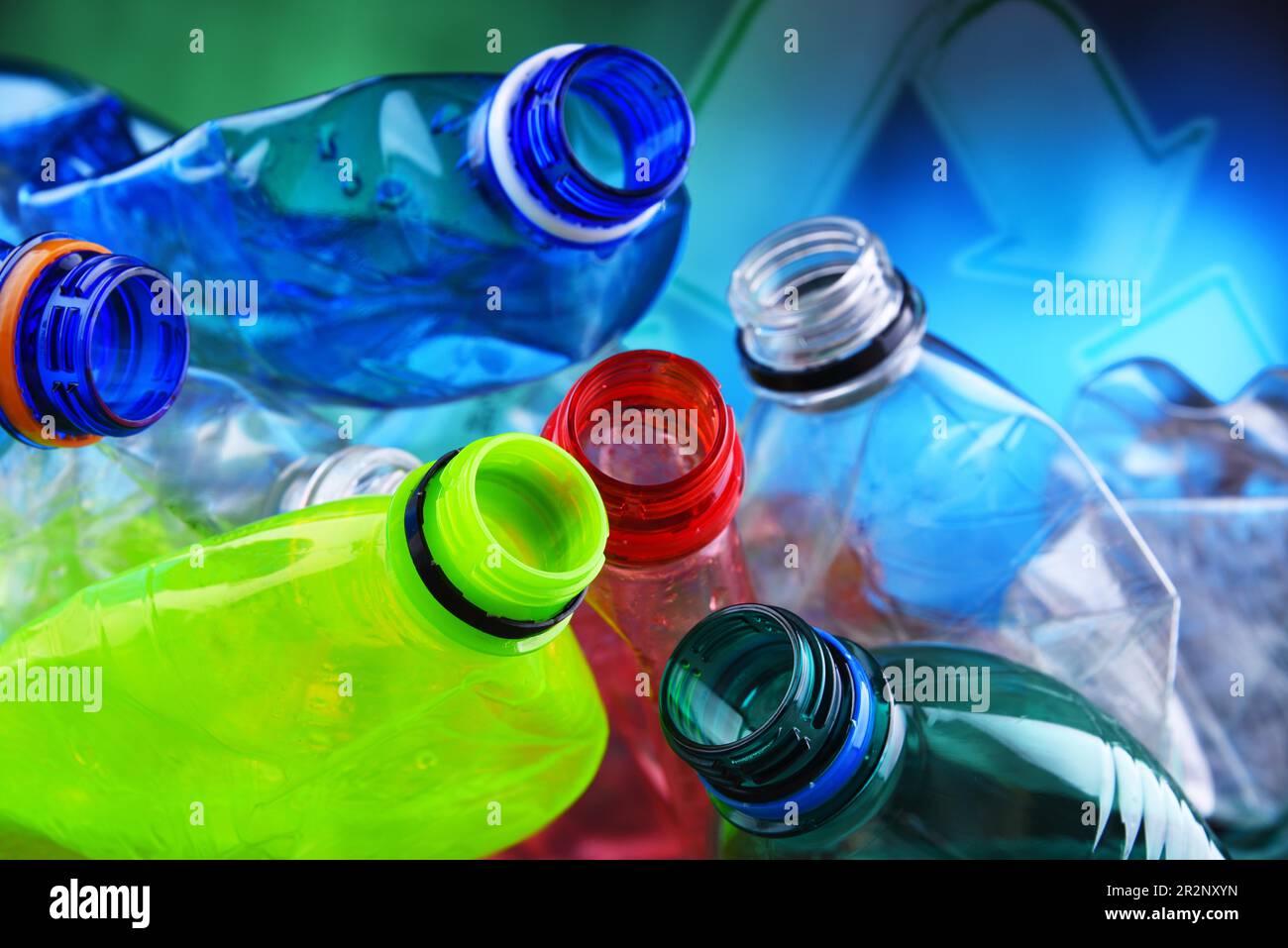 Empty colored carbonated drink bottles. Plastic waste Stock Photo - Alamy