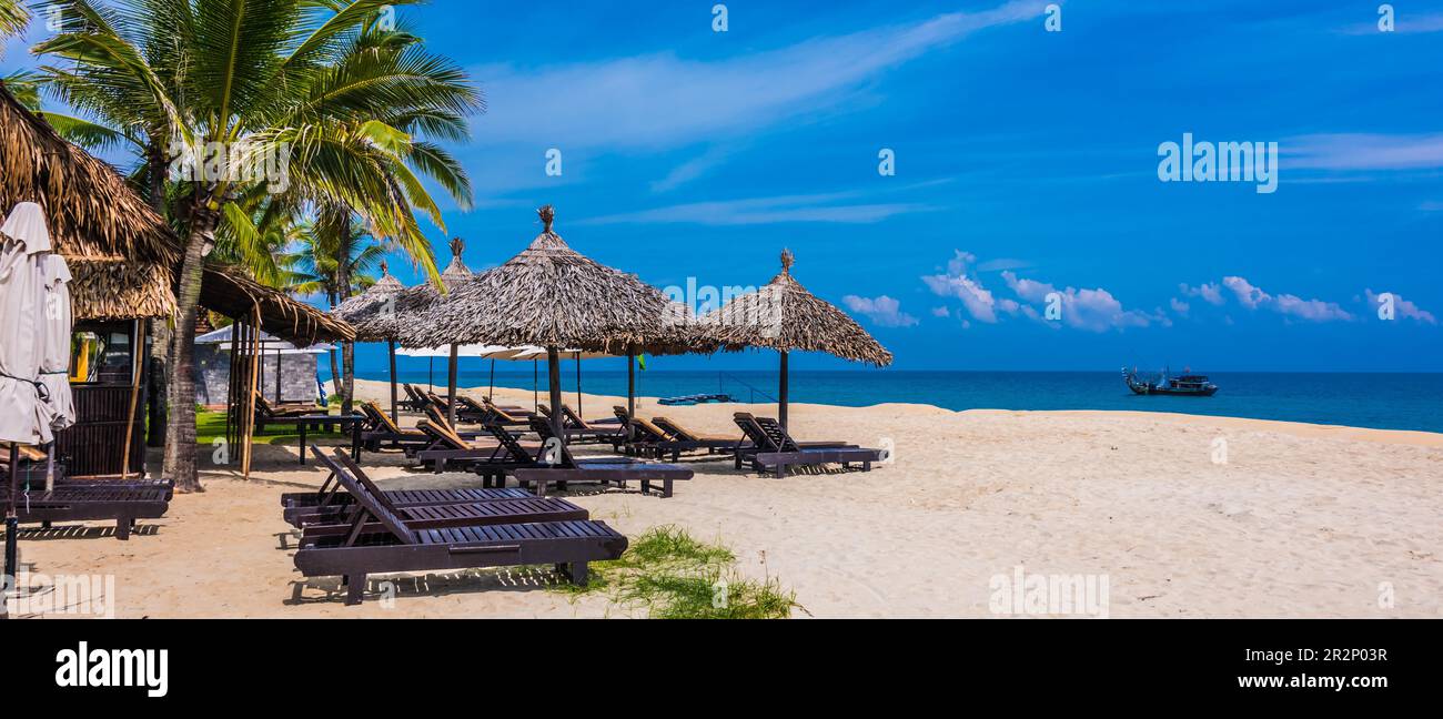 Cua Dai, sandy sea beach near Hoi An in Quang Nam Province, Vietnam ...