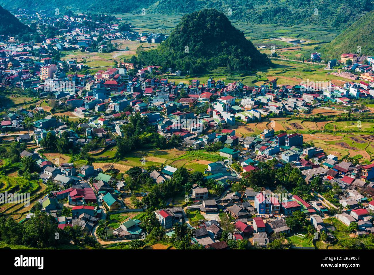 Vietnamese arbeit hi-res stock photography and images - Alamy