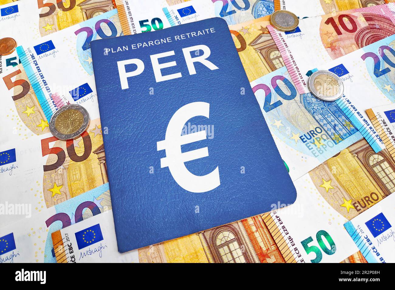 Long term savings scheme hi-res stock photography and images - Alamy