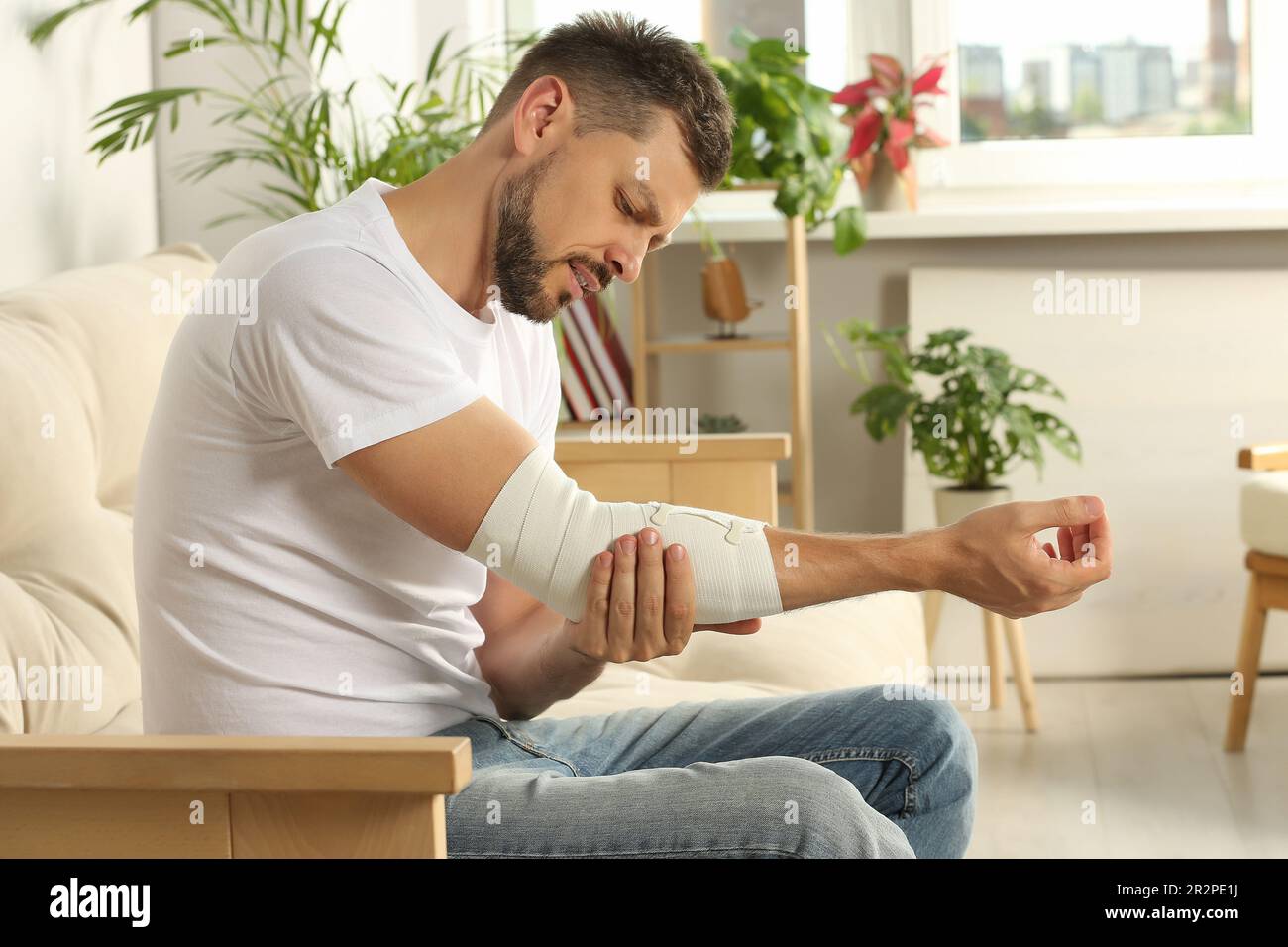 Arm wrapped hi-res stock photography and images - Alamy