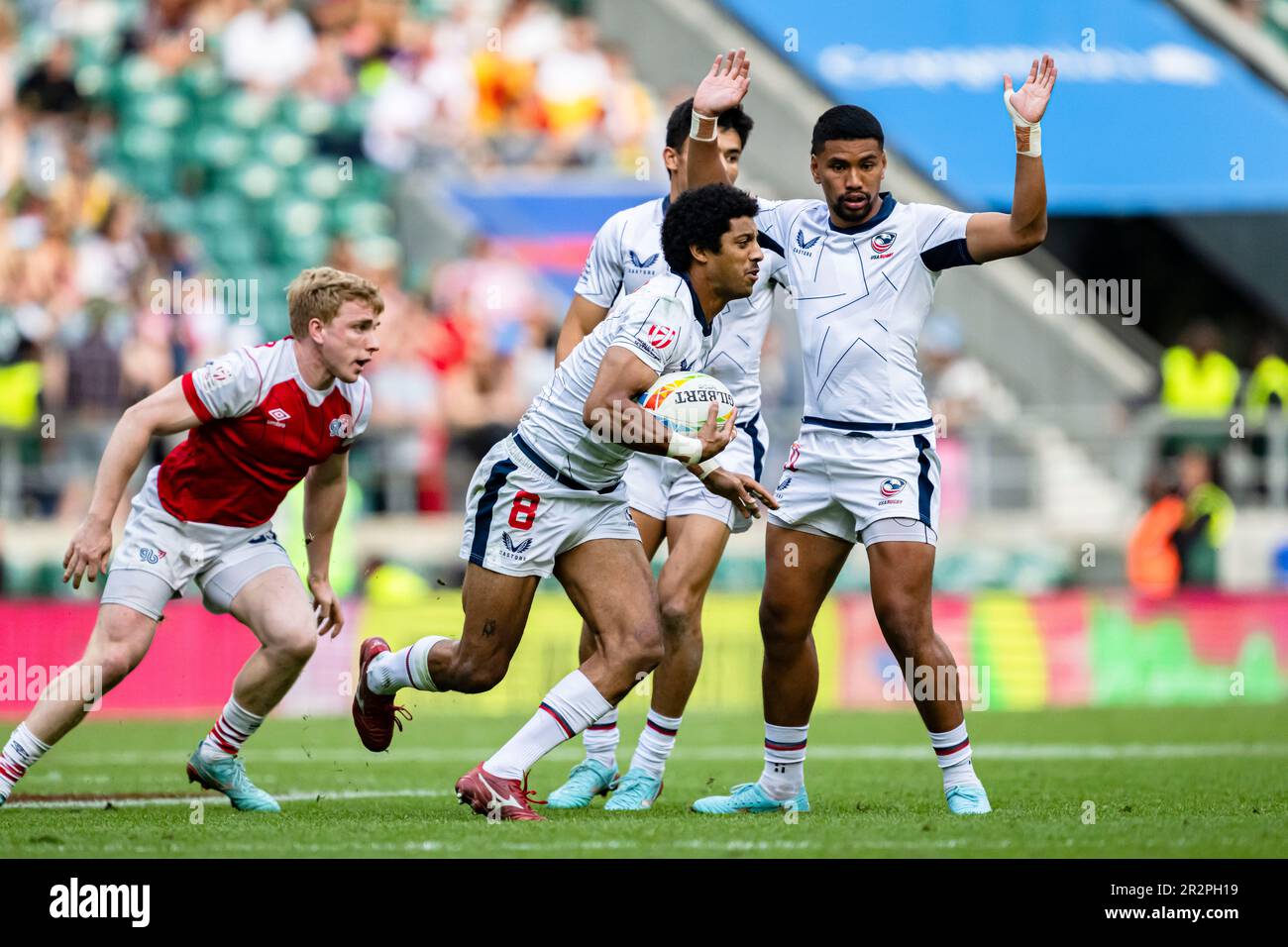 LONDON, UNITED KINGDOM. 20th, May 2023. Malachi Esdale of USA (centre ...