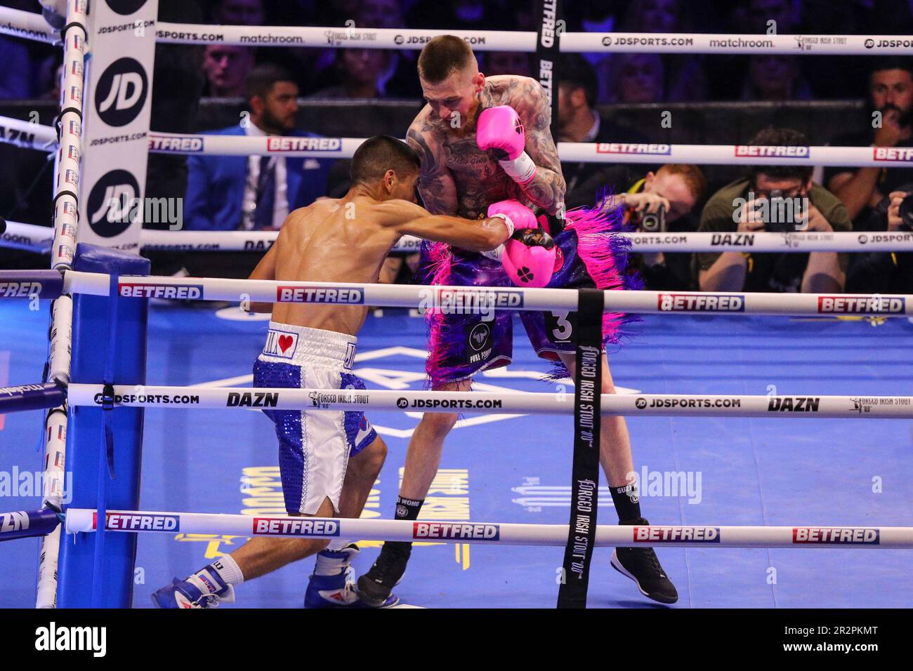 Jose felix defeats Gary Cully via TKO during Matchroom Boxing: Katie ...