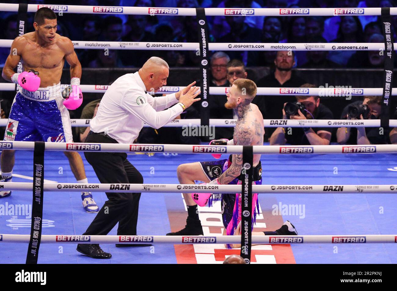 Jose felix defeats Gary Cully via TKO during Matchroom Boxing: Katie ...