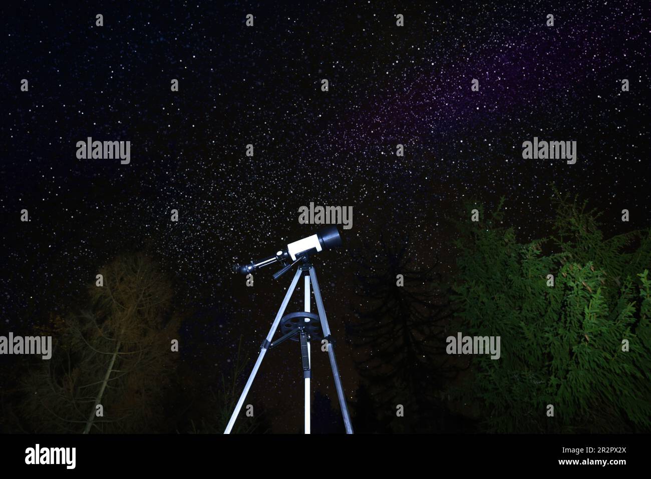 Modern telescope beautiful sky hi-res stock photography and images - Alamy