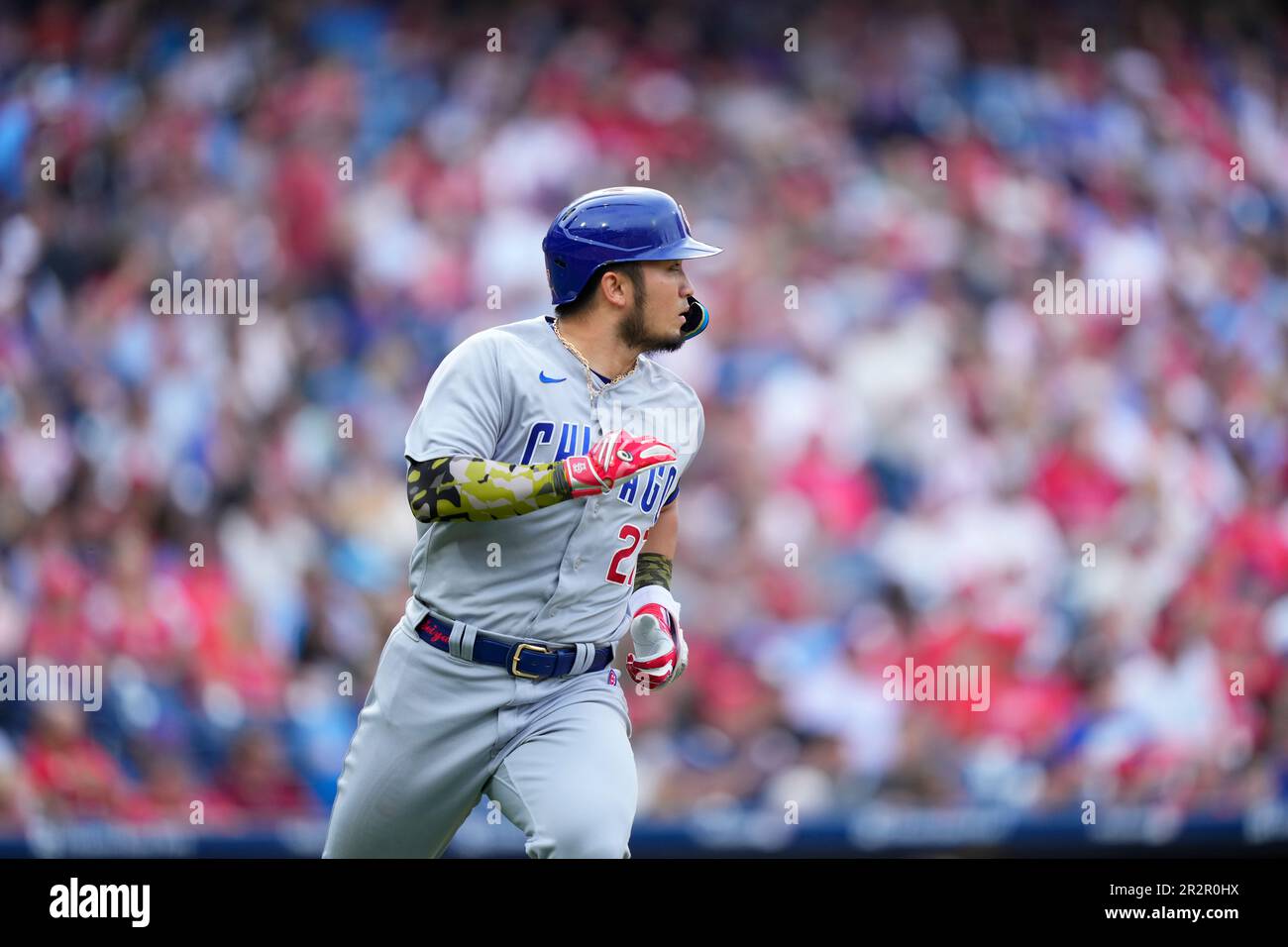 Chicago Cubs' Seiya Suzuki plays during the fourth inning of a baseball ...