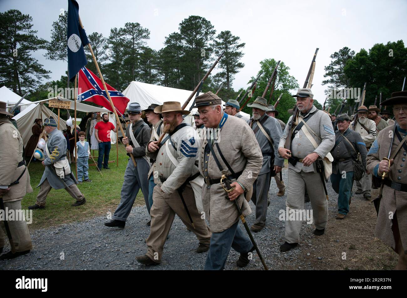 Confederate infantry hi-res stock photography and images - Alamy