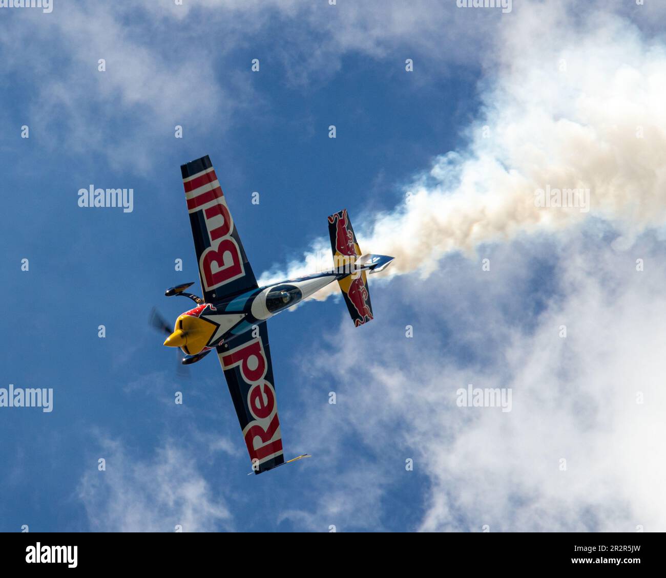When a plane is inverted Stock Photo - Alamy