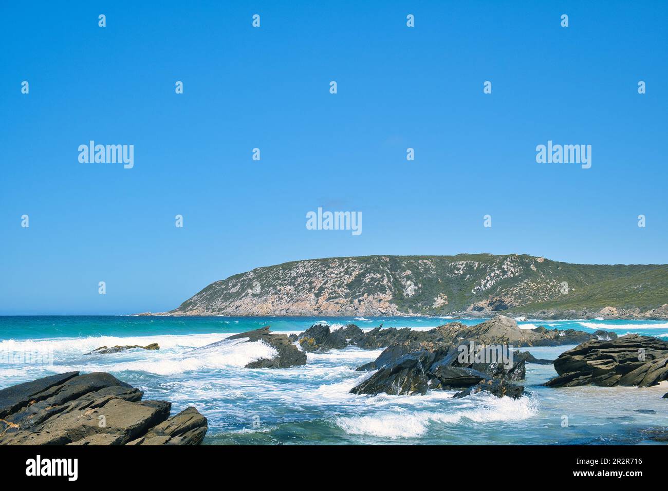 Sharp rocks hi-res stock photography and images - Alamy