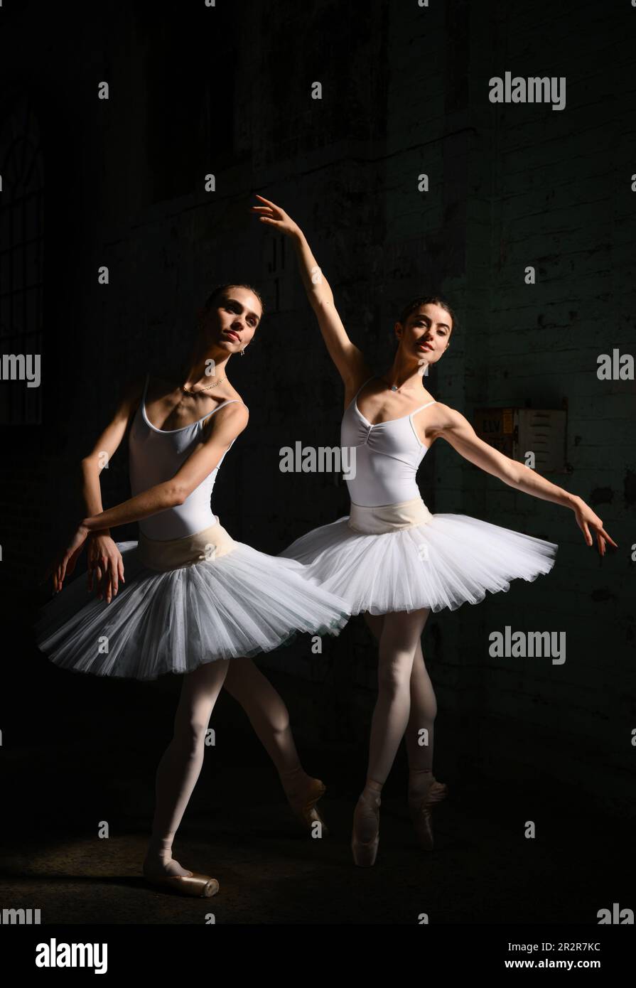 Isobelle Dashwood (winner of the Telstra Peoples Choice Award) and ...