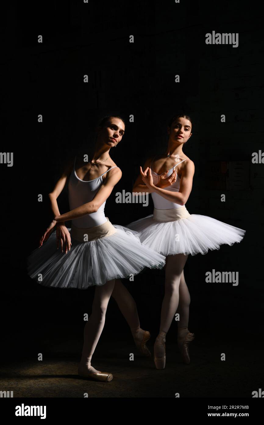 Isobelle Dashwood (winner of the Telstra Peoples Choice Award) and ...