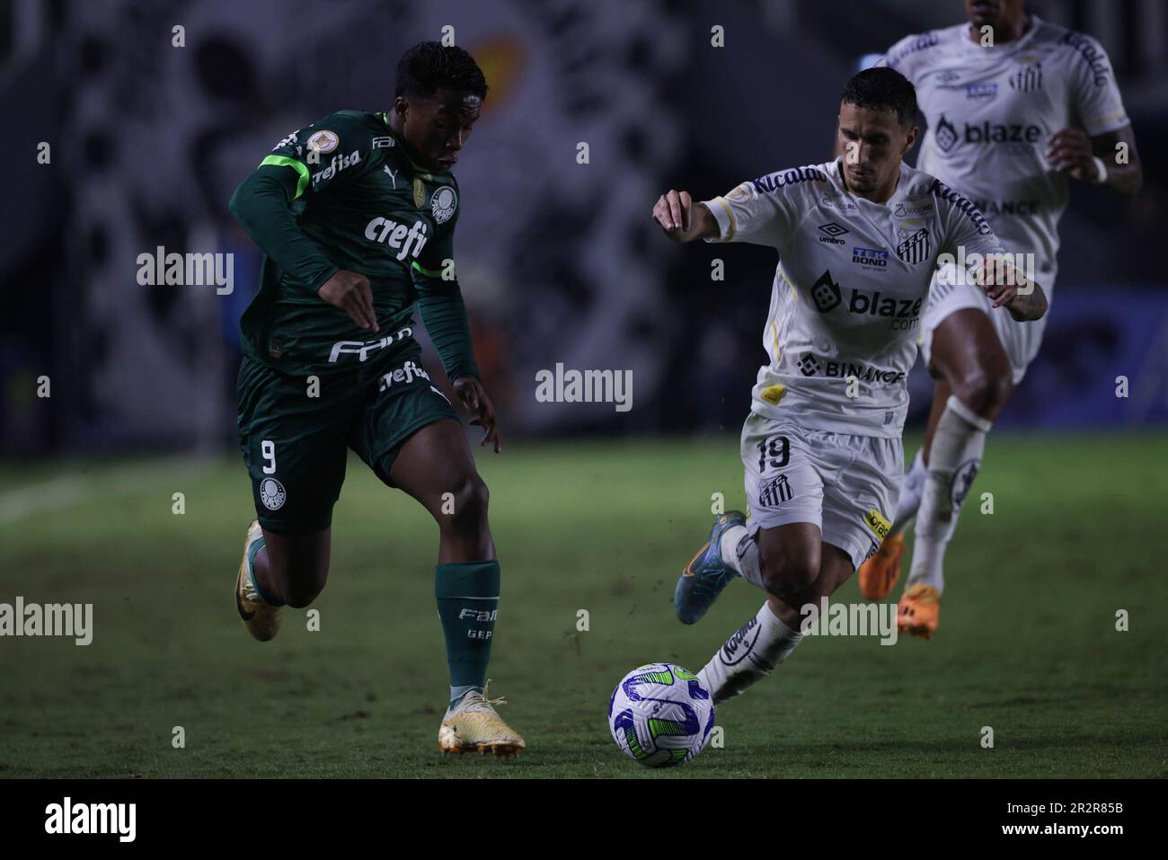 Endrick player hi-res stock photography and images - Alamy