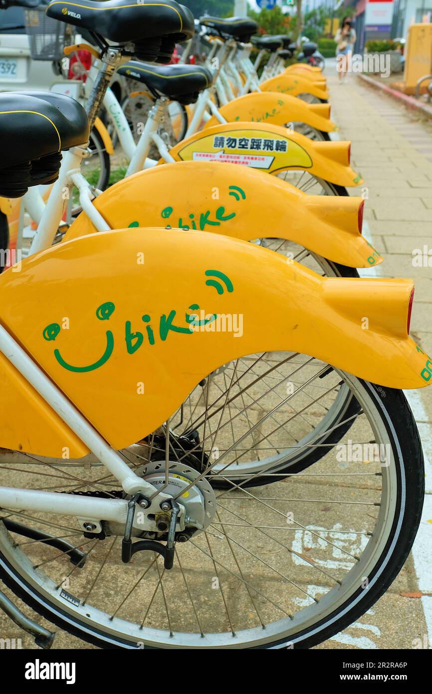 Youbike smile bike hi-res stock photography and images - Alamy