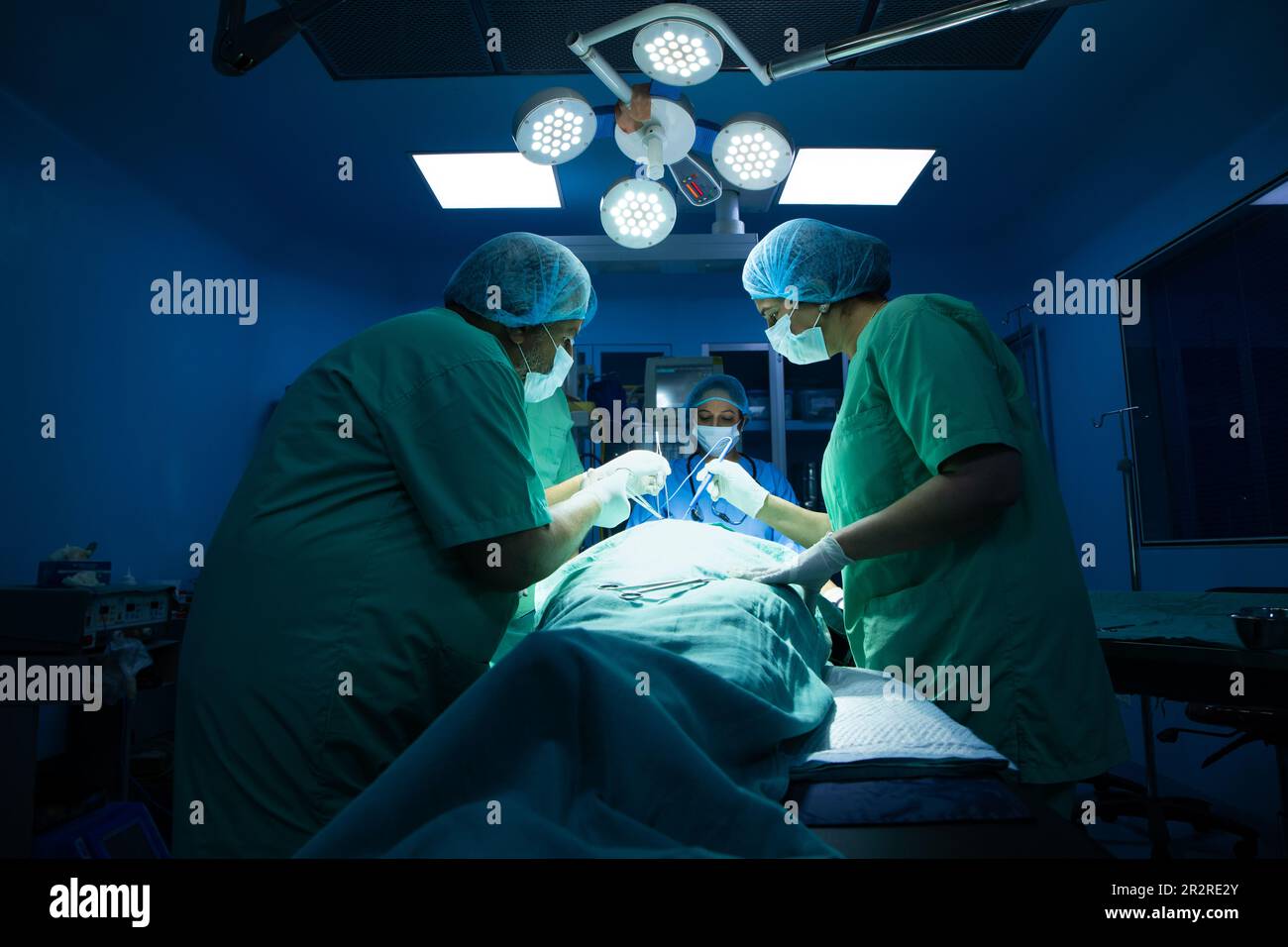 Hospital theater hi-res stock photography and images - Alamy