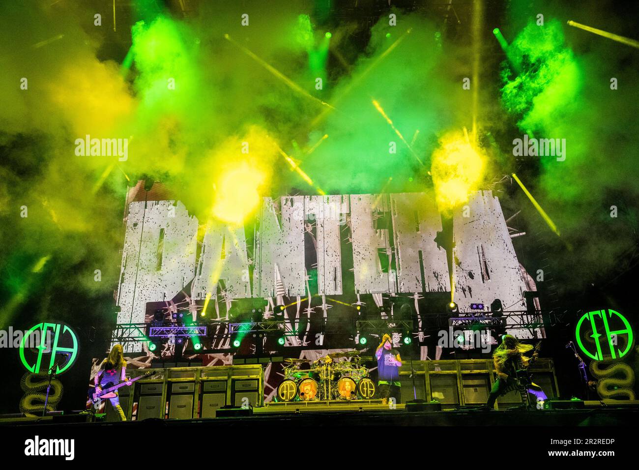 Rex Brown, left, Charlie Benante, Phil Anselmo, and Zakk Wylde of ...