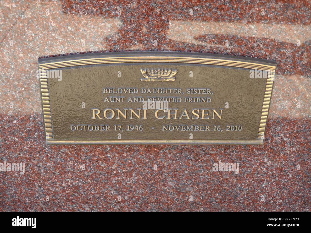 Los Angeles, California, USA 18th May 2023 Publcist Ronni Chasen Grave ...