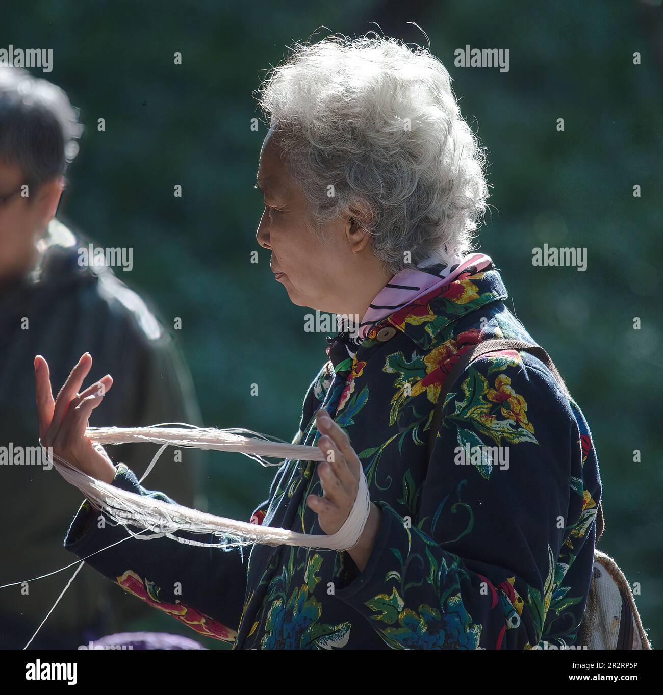 Ravelling hi-res stock photography and images - Alamy