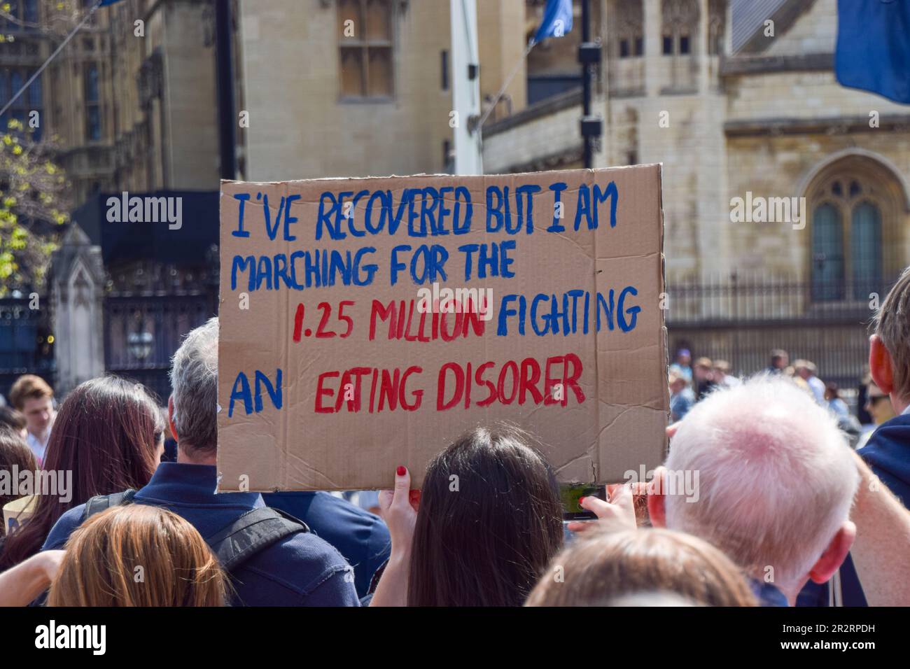 Dump the scales campaign hi-res stock photography and images - Alamy