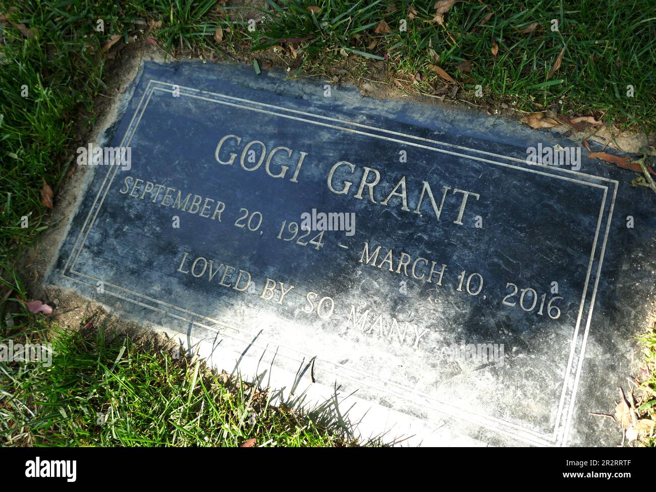 Los Angeles, California, USA 18th May 2023 Singer Gogi Grant Grave in ...