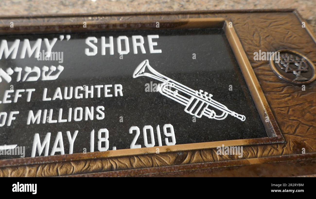 Los Angeles, California, USA 18th May 2023 Comedian Sammy Shore Grave ...