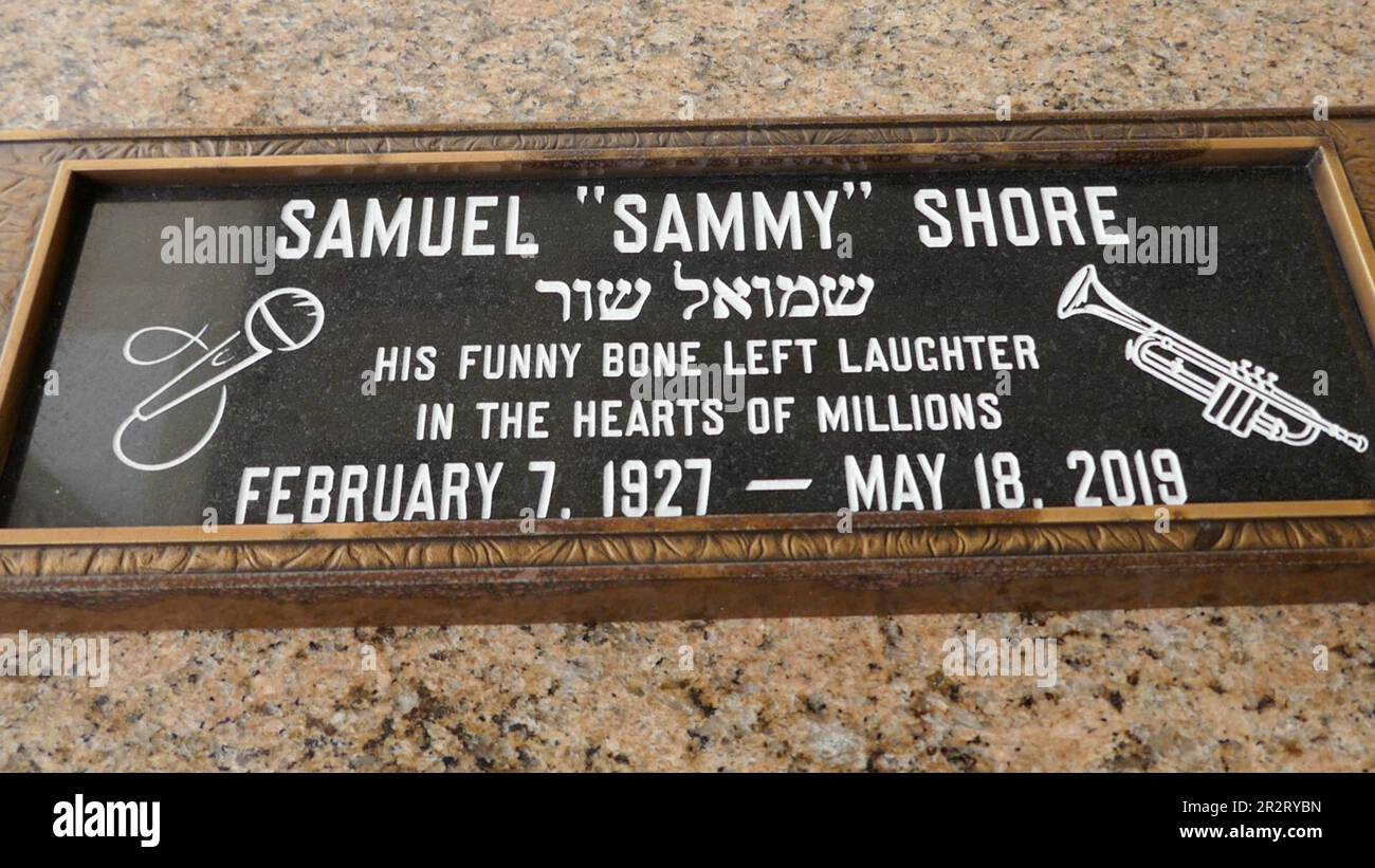 Los Angeles, California, USA 18th May 2023 Comedian Sammy Shore Grave ...