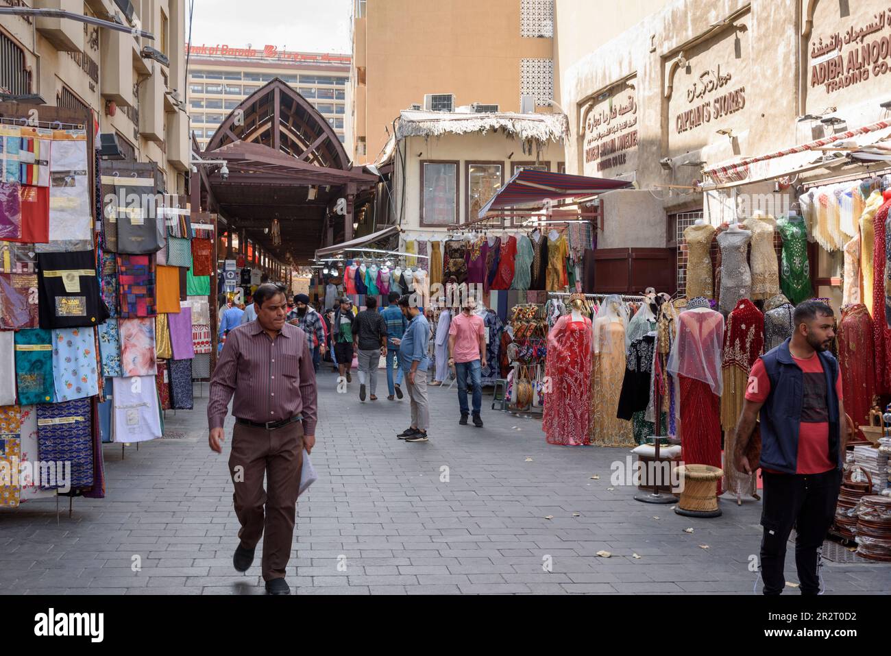 Textile Souk in Bur Dubai, Khor Dubai (Dubai Creek), Dubai, United Arab ...