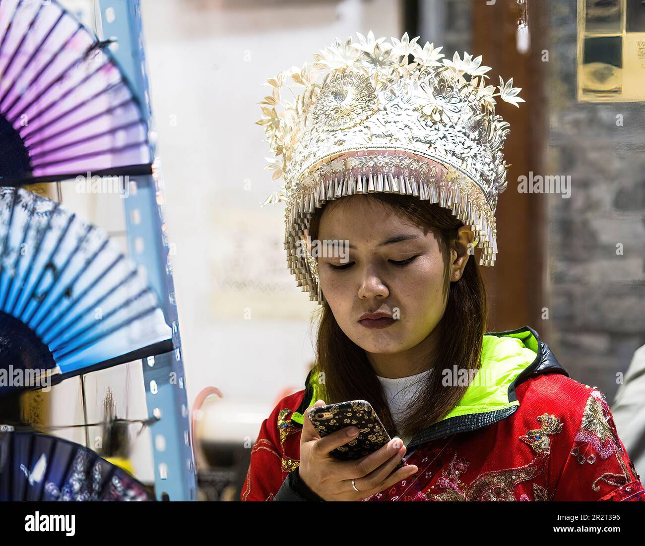 Women dressed up hi-res stock photography and images - Alamy