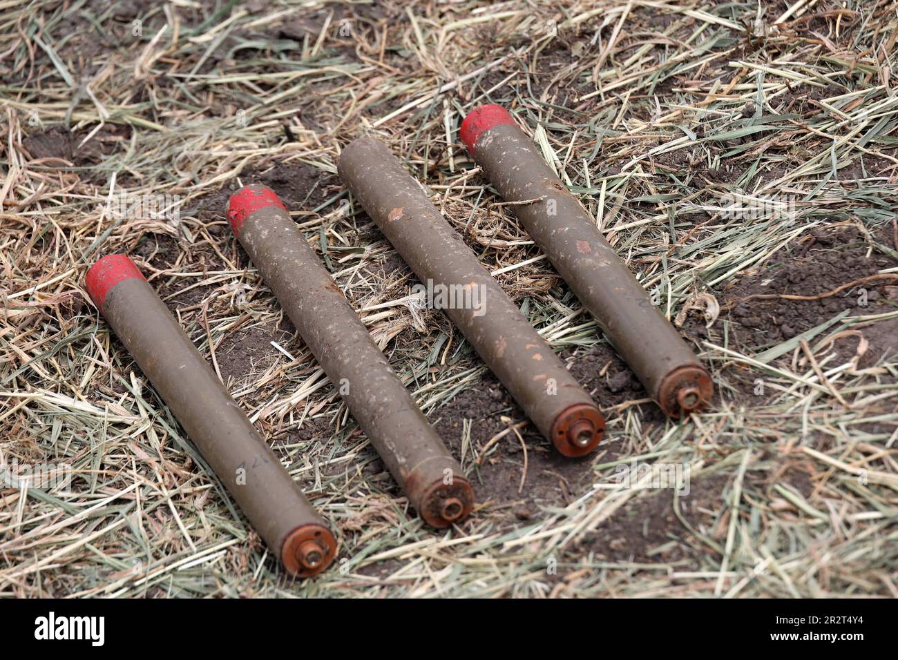 Humanitarian demining hi-res stock photography and images - Alamy