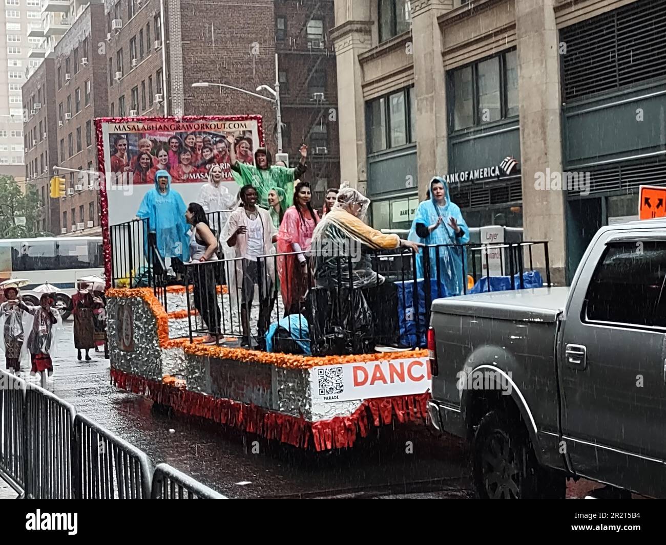 Lower East Side, New York, USA. May 20, 2023. Driving into sheets of ...