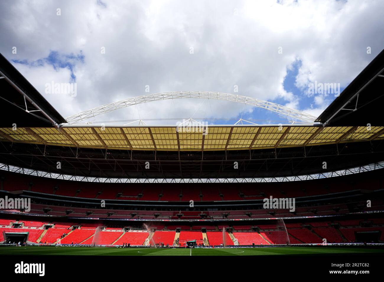 A general view inside of the stadium before the Isuzu FA Vase Final at ...