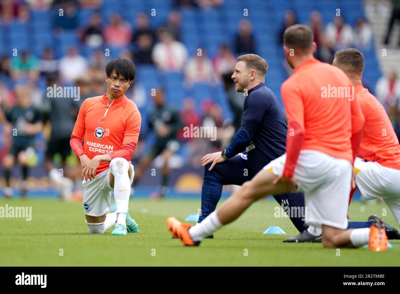 Kaoru mitoma warms up hi-res stock photography and images - Alamy Kaoru mitoma warms up hi-res stock photography and images - Alamy