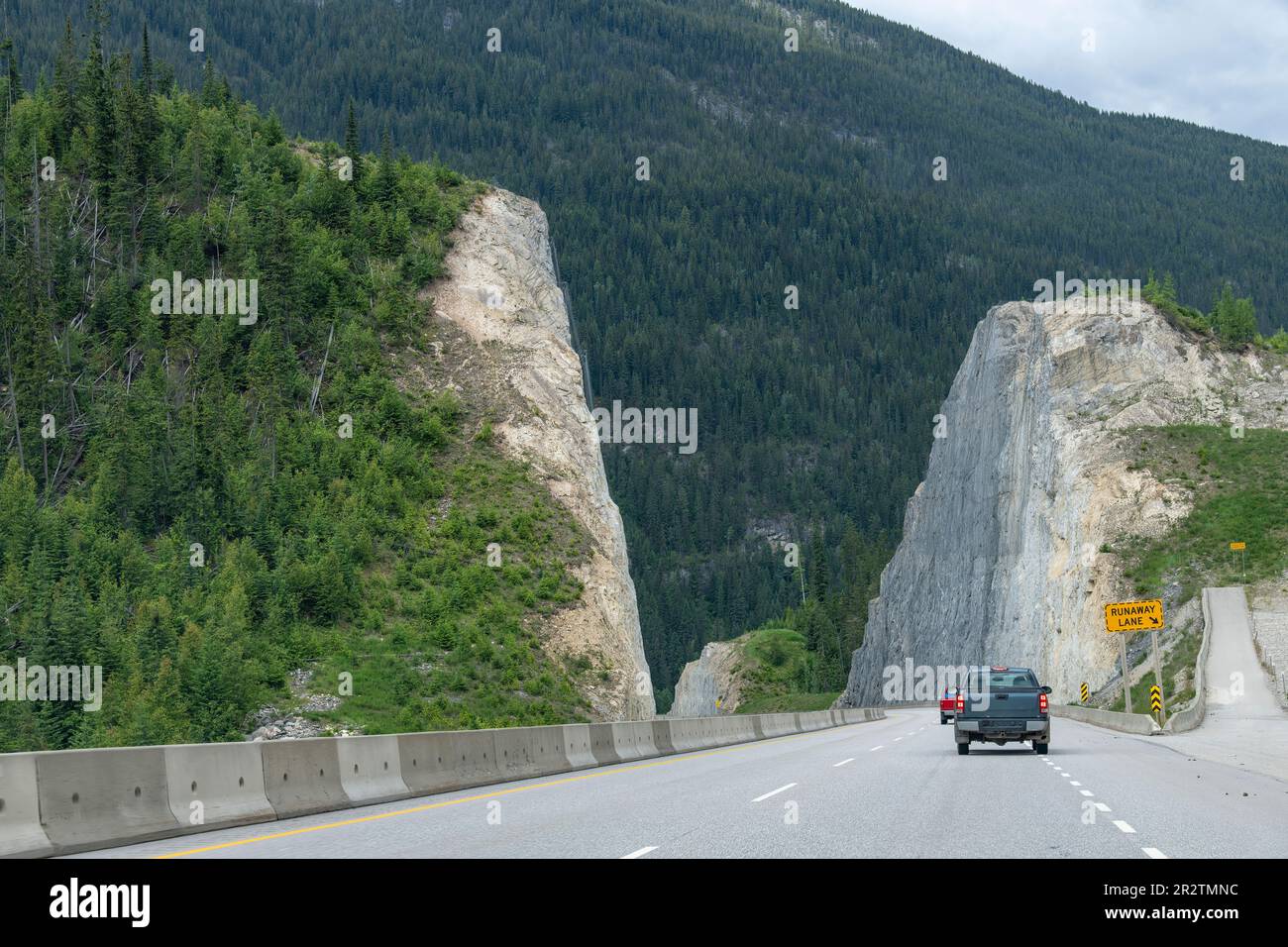 Runaway truck ramp hi-res stock photography and images - Alamy