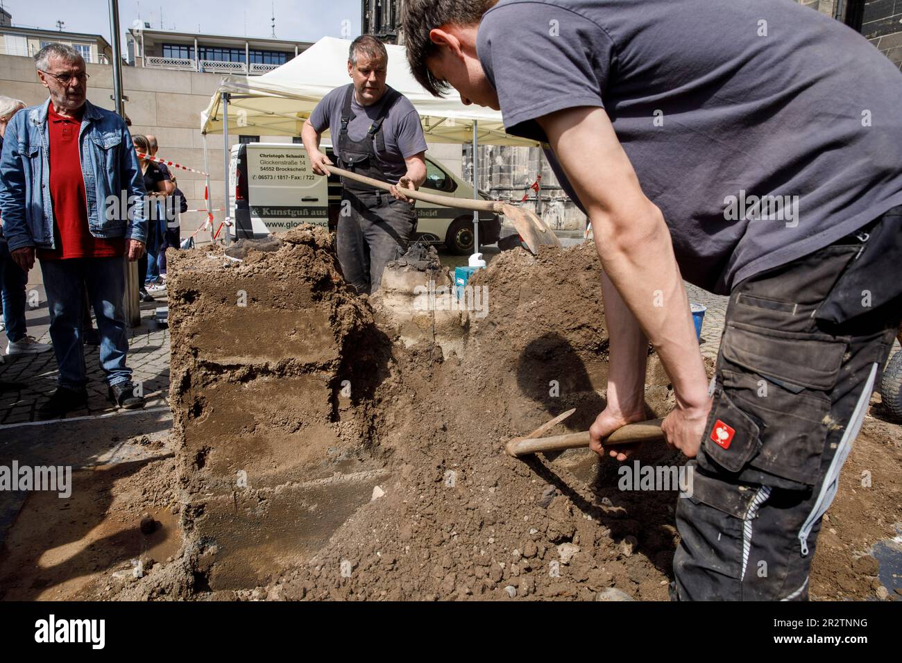 on the occasion of the 100th anniversary of the St. Peter's bell in the ...