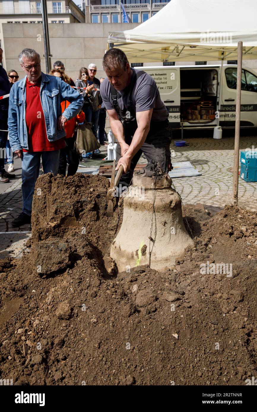 on the occasion of the 100th anniversary of the St. Peter's bell in the ...