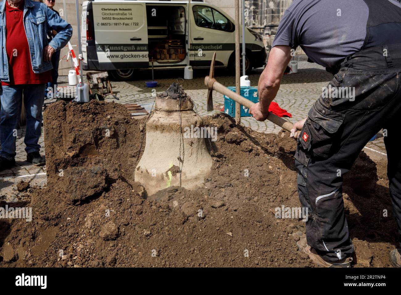 on the occasion of the 100th anniversary of the St. Peter's bell in the ...