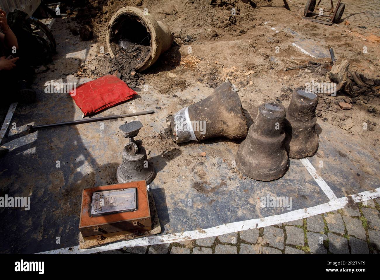 on the occasion of the 100th anniversary of the St. Peter's bell in the ...
