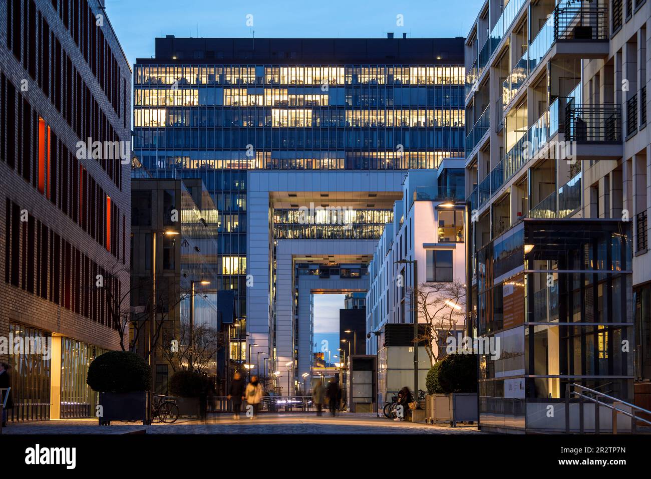 the Rheinau harbour, on the left the building Kontor 19, on the right ...