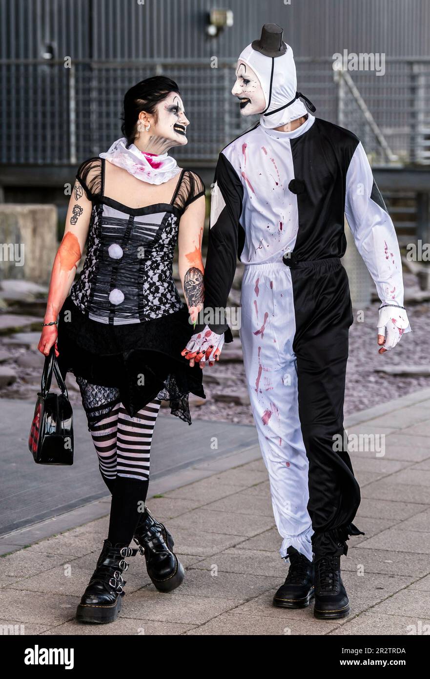 Rachel Rosenberg and Kamil Kaczmarek dressed as Pale Girl and Art the ...