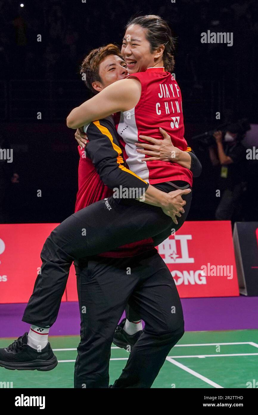 Suzhou, China's Jiangsu Province. 21st May, 2023. Shi Yuqi (L) and Jia Yifan of China celebrate ...