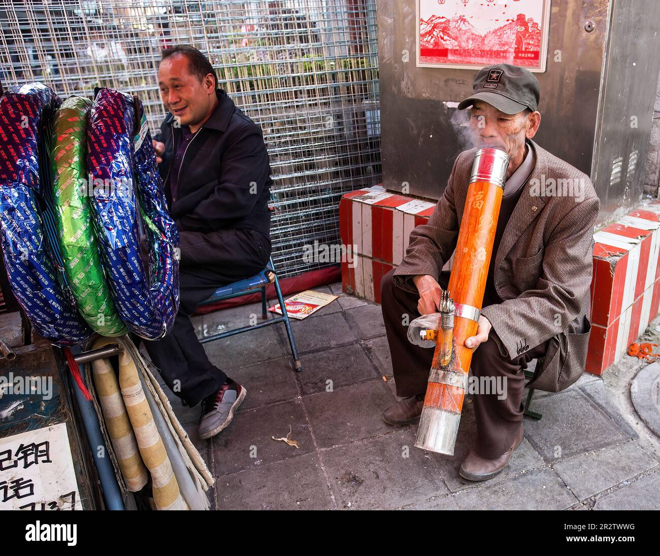 Smoking on the job hi-res stock photography and images - Alamy