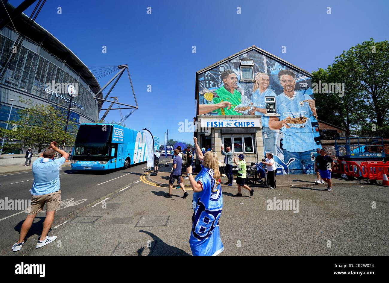 The Manchester City team bus arrives ahead of the Premier League match ...