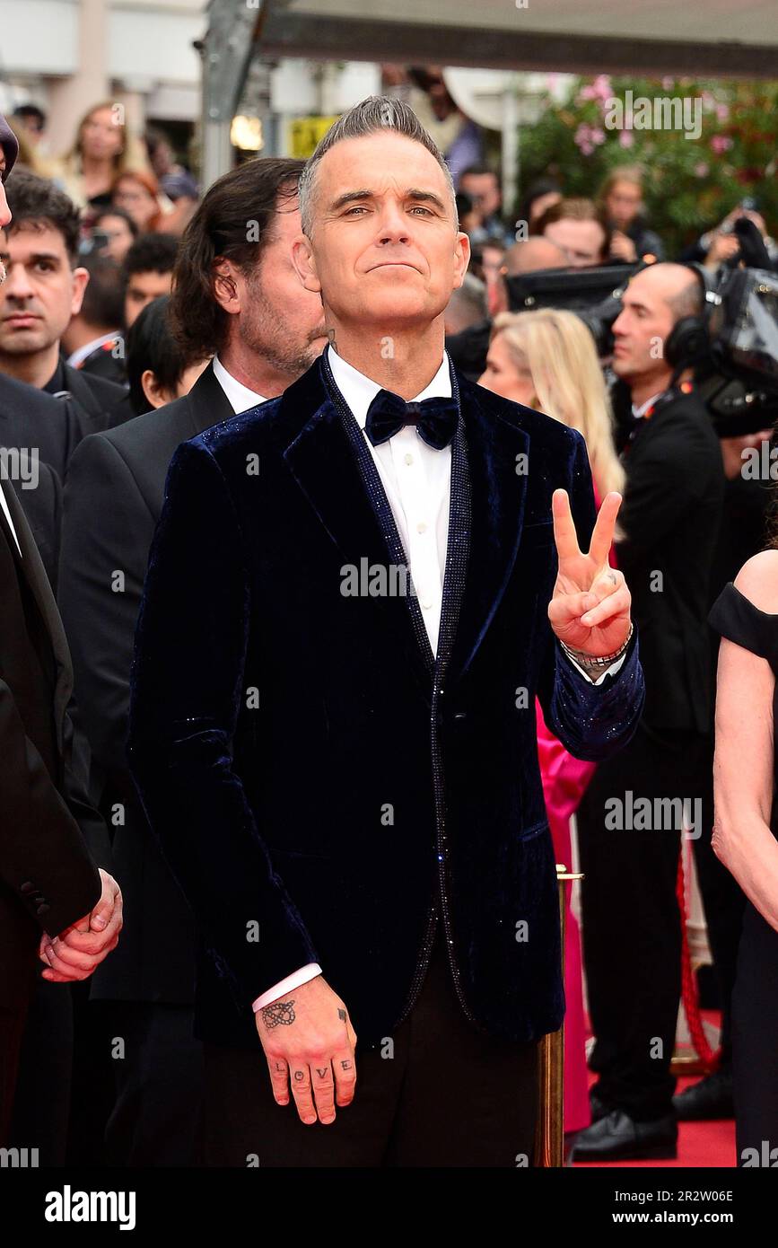 Robbie Williams attends the premiere of „Killers of the Flower Moon“ at ...