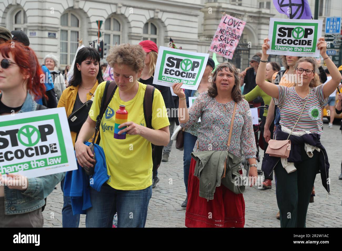Biodiversity crisis hi-res stock photography and images - Alamy