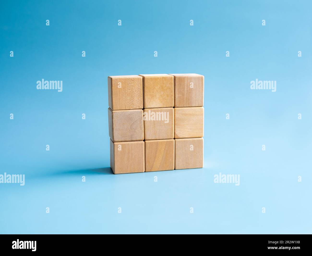Empty puzzles hi-res stock photography and images - Alamy