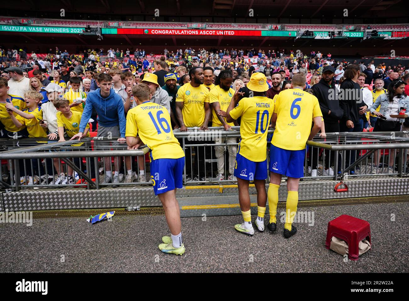 Ascot players celebrate with fans after winning the Isuzu FA Vase Final ...