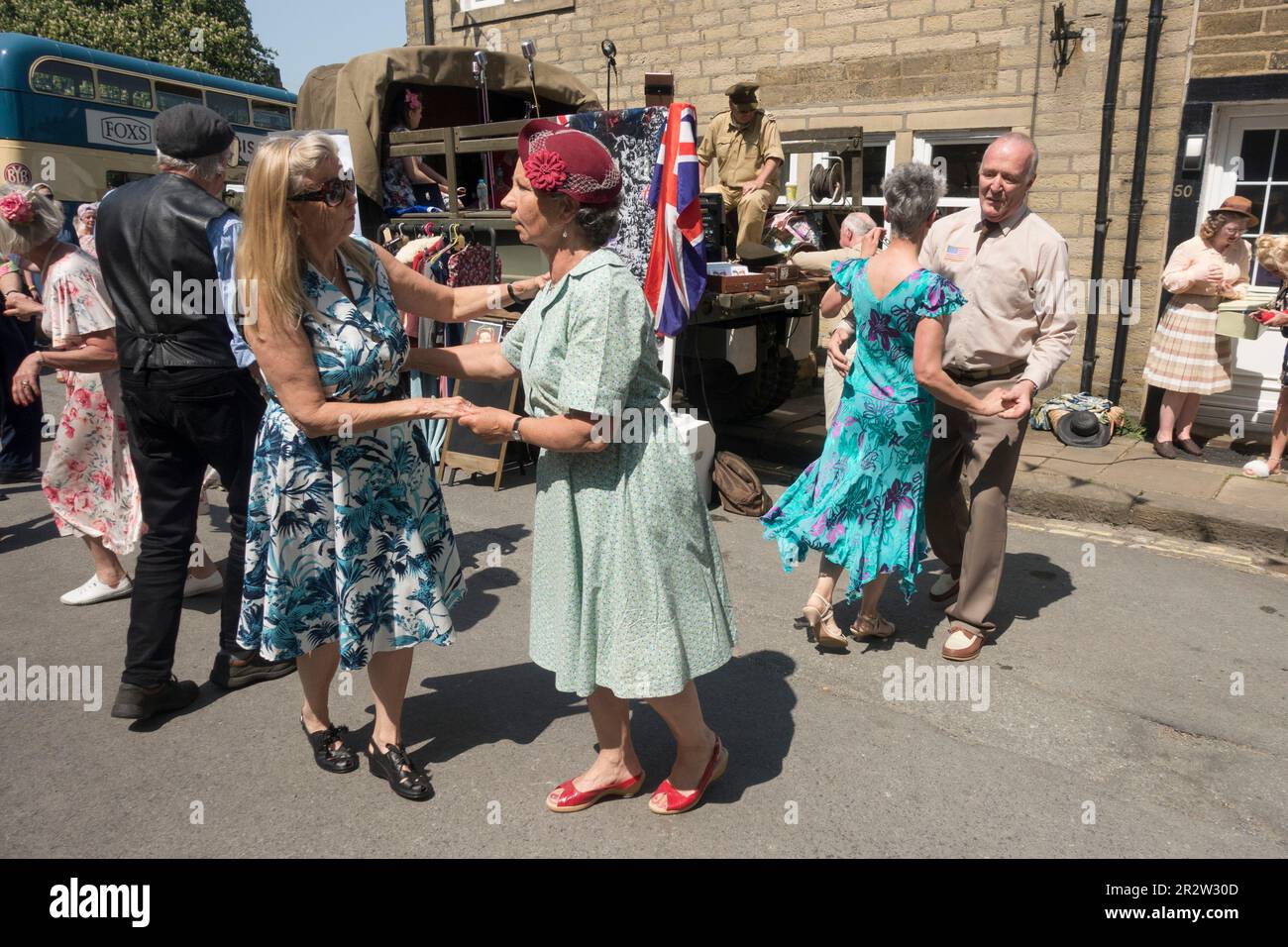 1940s weekend in haworth 2023 hi-res stock photography and images - Alamy