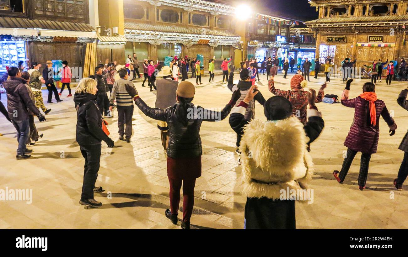 Dancing calisthenics hi-res stock photography and images - Alamy