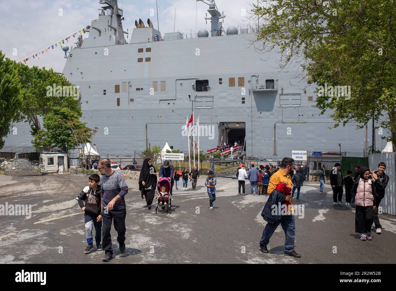 Anadoluwarship hi-res stock photography and images - Alamy